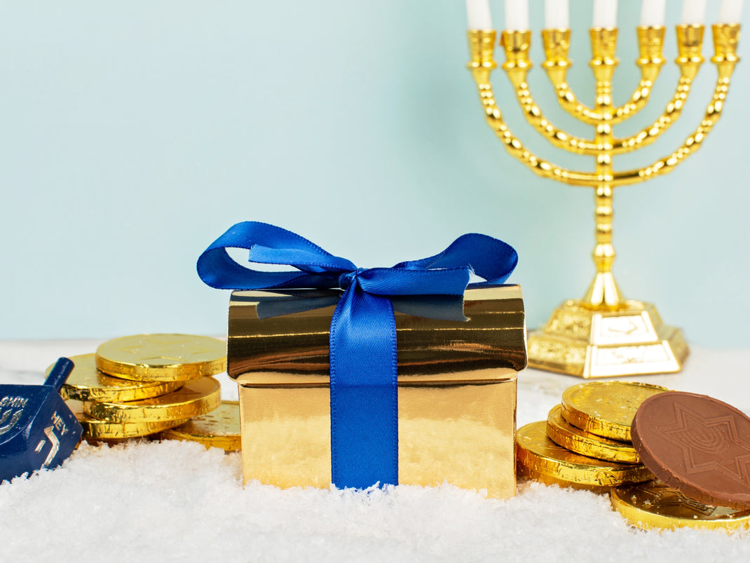 Chocolate Chest of Gelt | Kosher Chanukah Gifts – Li-Lac Chocolates